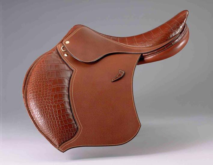 Herm s Honoring Its Roots With Customizable Saddle ServiceLUXURY NEWS