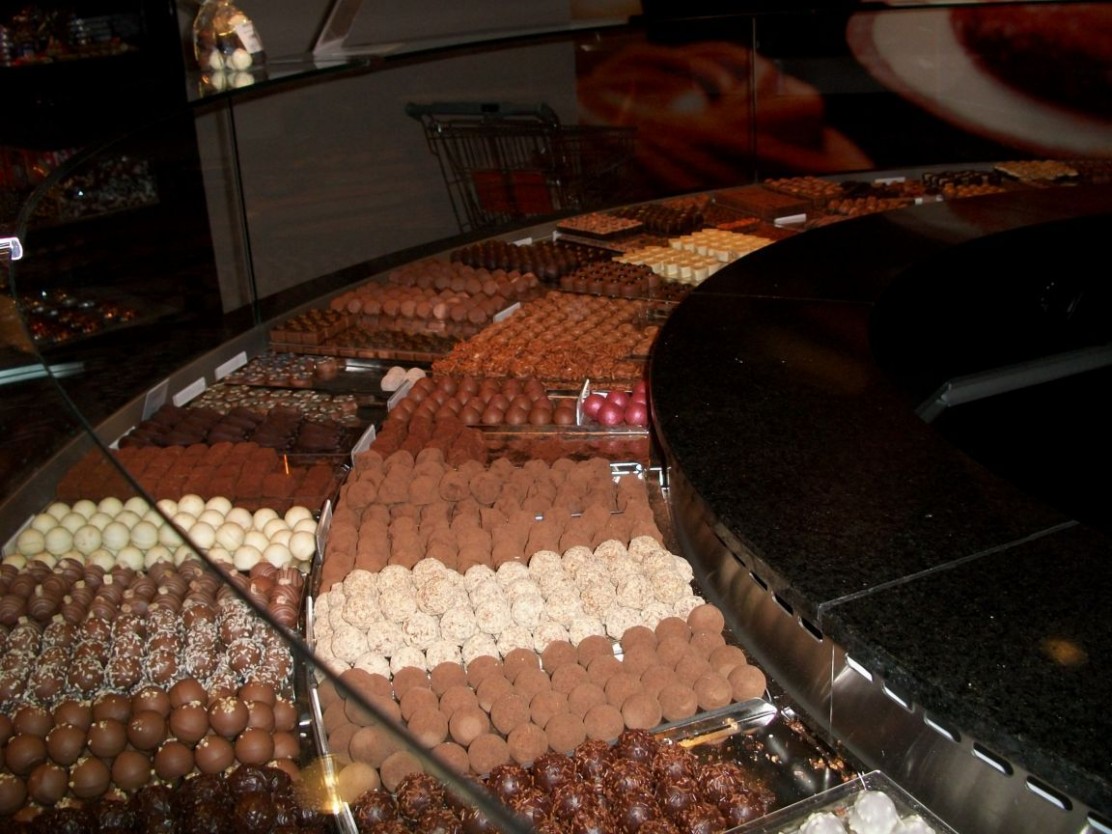 Who eats the most chocolate? The world's most devoted chocoholics ...