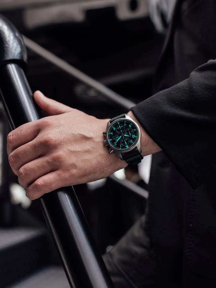 IWC Schaffhausen and the Mercedes-AMG Petronas F1 Team unveil extra ...