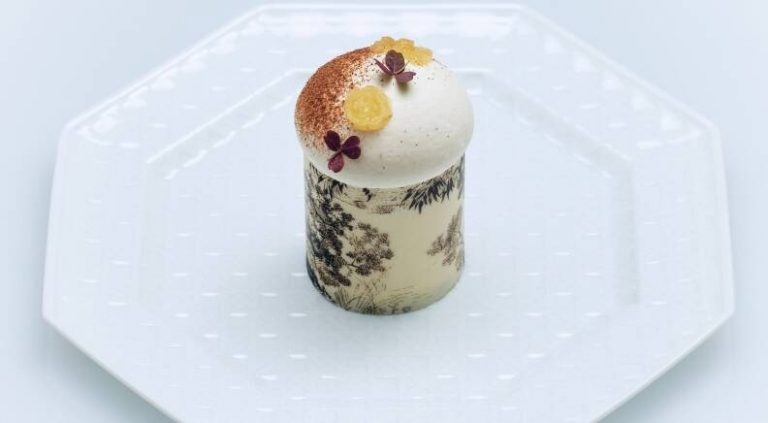 First Monsieur Dior Restaurant Opens in Japan - 2LUXURY2.COM