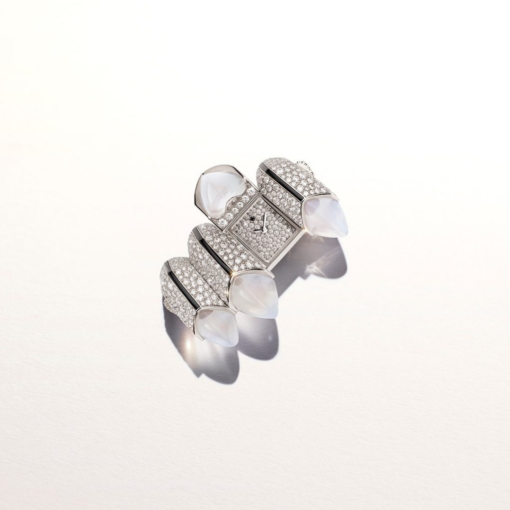 Cartier Libre Polymorph Makes Jewelry Functional And Offers Unusual ...