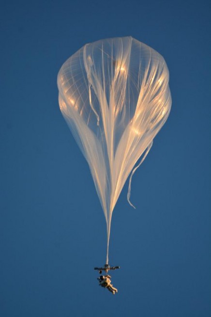 Space travel: High-altitude balloons to offer world's most spectacular ...