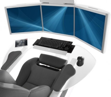 Emperor Workstation 200 Gaming Chair - 2LUXURY2.COM