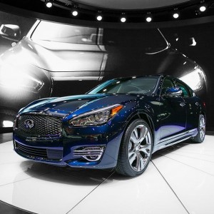 2014 New York International Auto Show: Infiniti Q70 performance luxury sedan and QX80 Limited ...