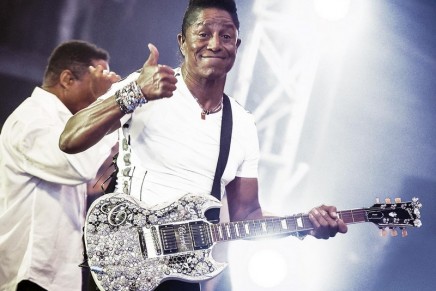 Eden of Coronet, the world’s most valuable guitar, on display at 2019 ...