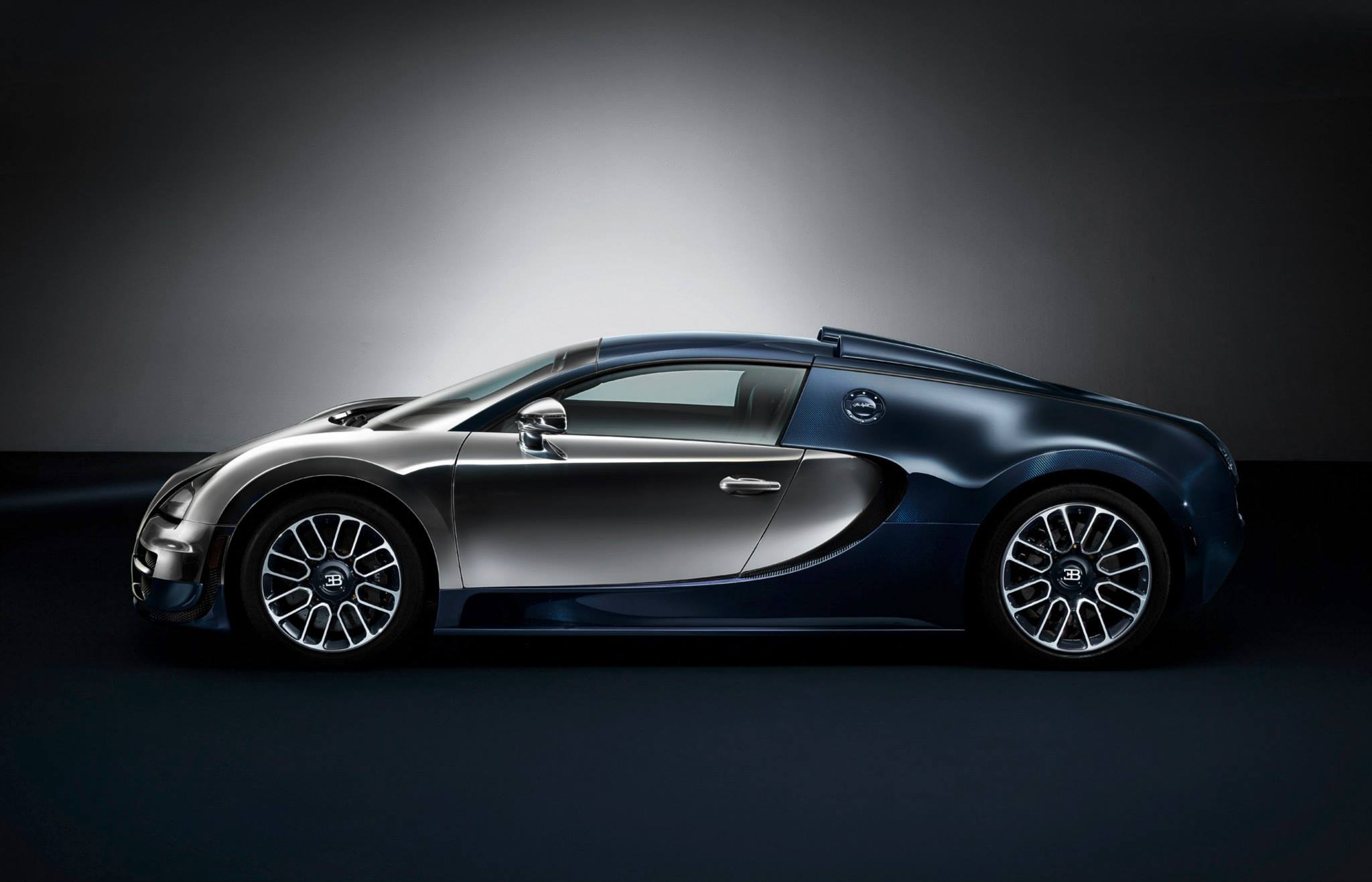 Les Légendes de Bugatti – ETTORE BUGATTI-Bugatti is the only ...