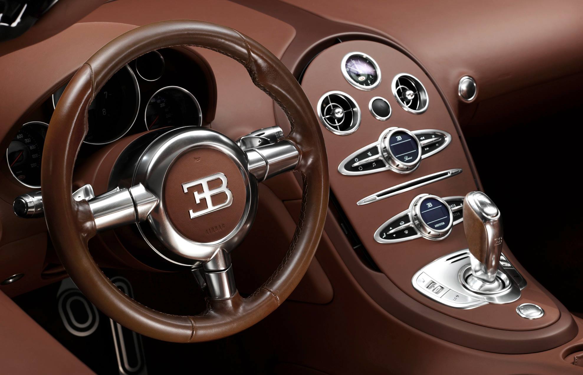 Les Légendes de Bugatti – ETTORE BUGATTI-cordovan leather - 2LUXURY2.COM
