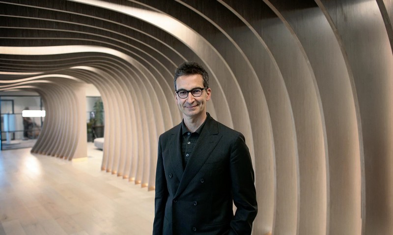 Net-a-Porter owner opens tech hub in London - 2LUXURY2.COM
